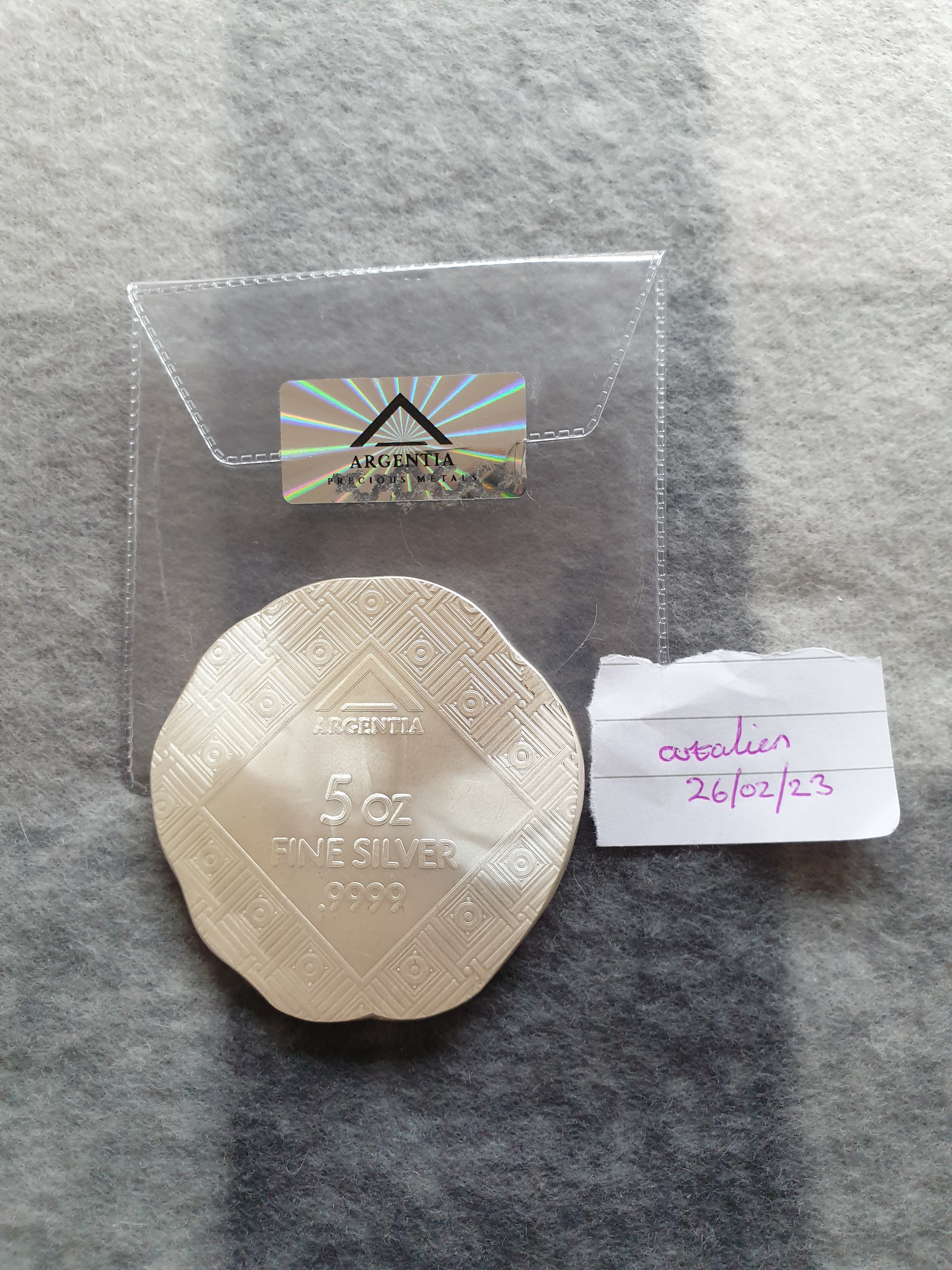 5 oz Silver Hercules - UK (Ungraded) - The Silver Forum