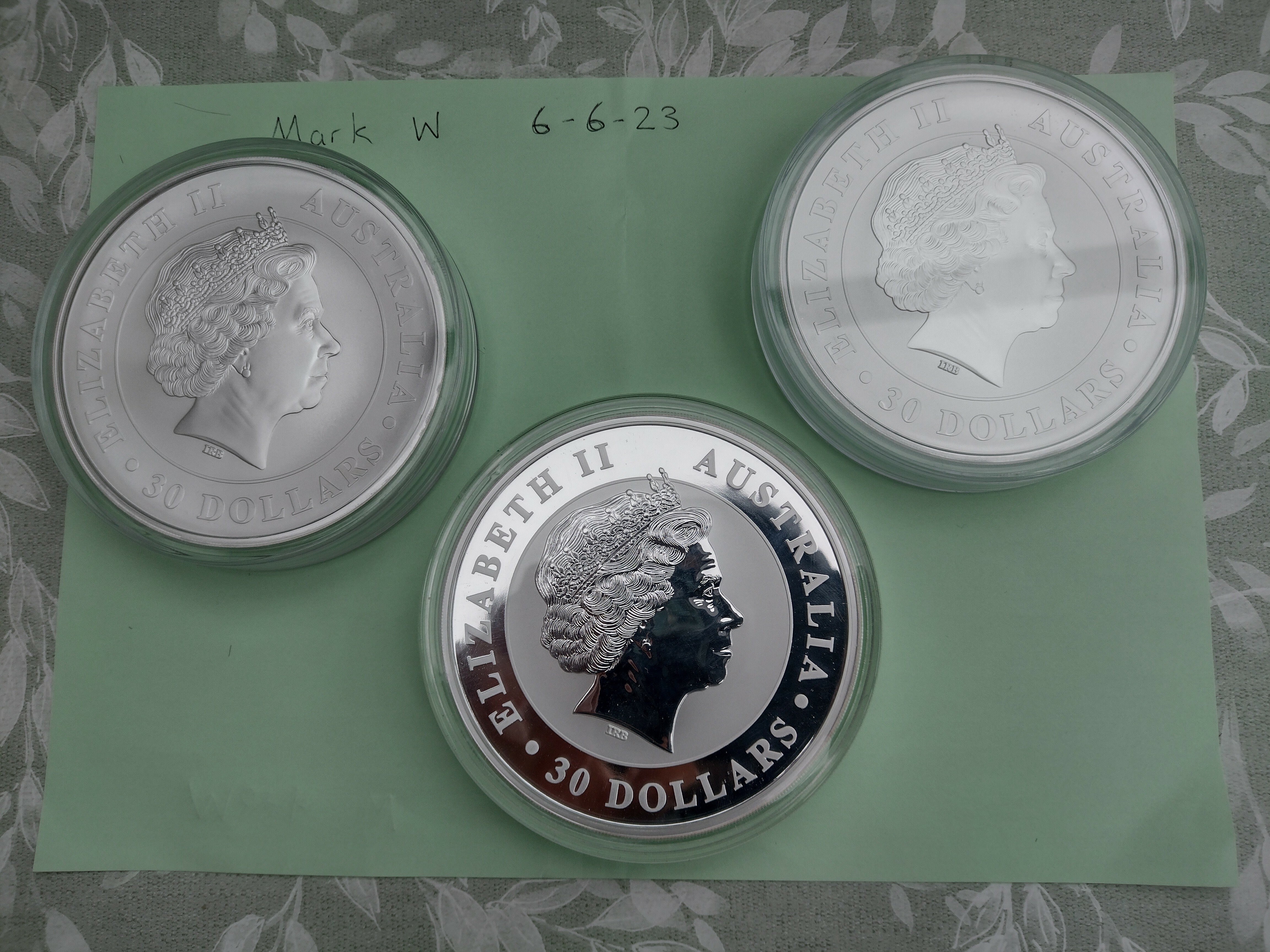3x Kilo Silver Coins - UK (Ungraded) - The Silver Forum