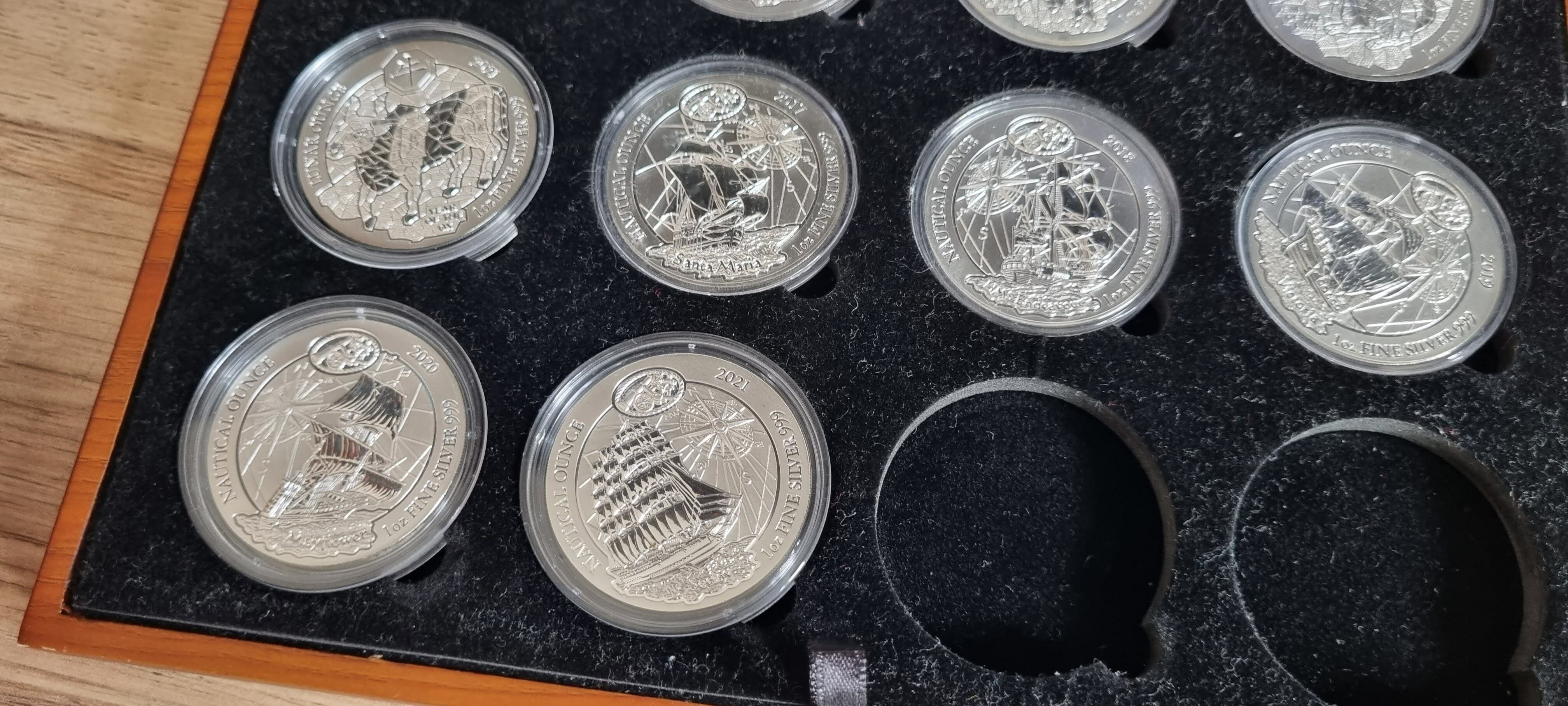 Run of Silver Rwanda Lunar and Nautical sets - UK (Ungraded) - The ...