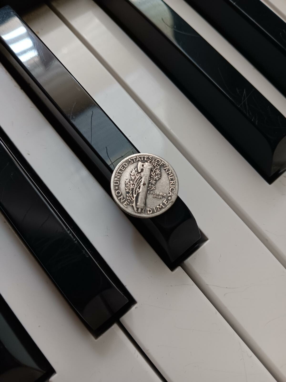 1939 Merc Dime - Circulated, cool toning - USA & Canada (Ungraded ...