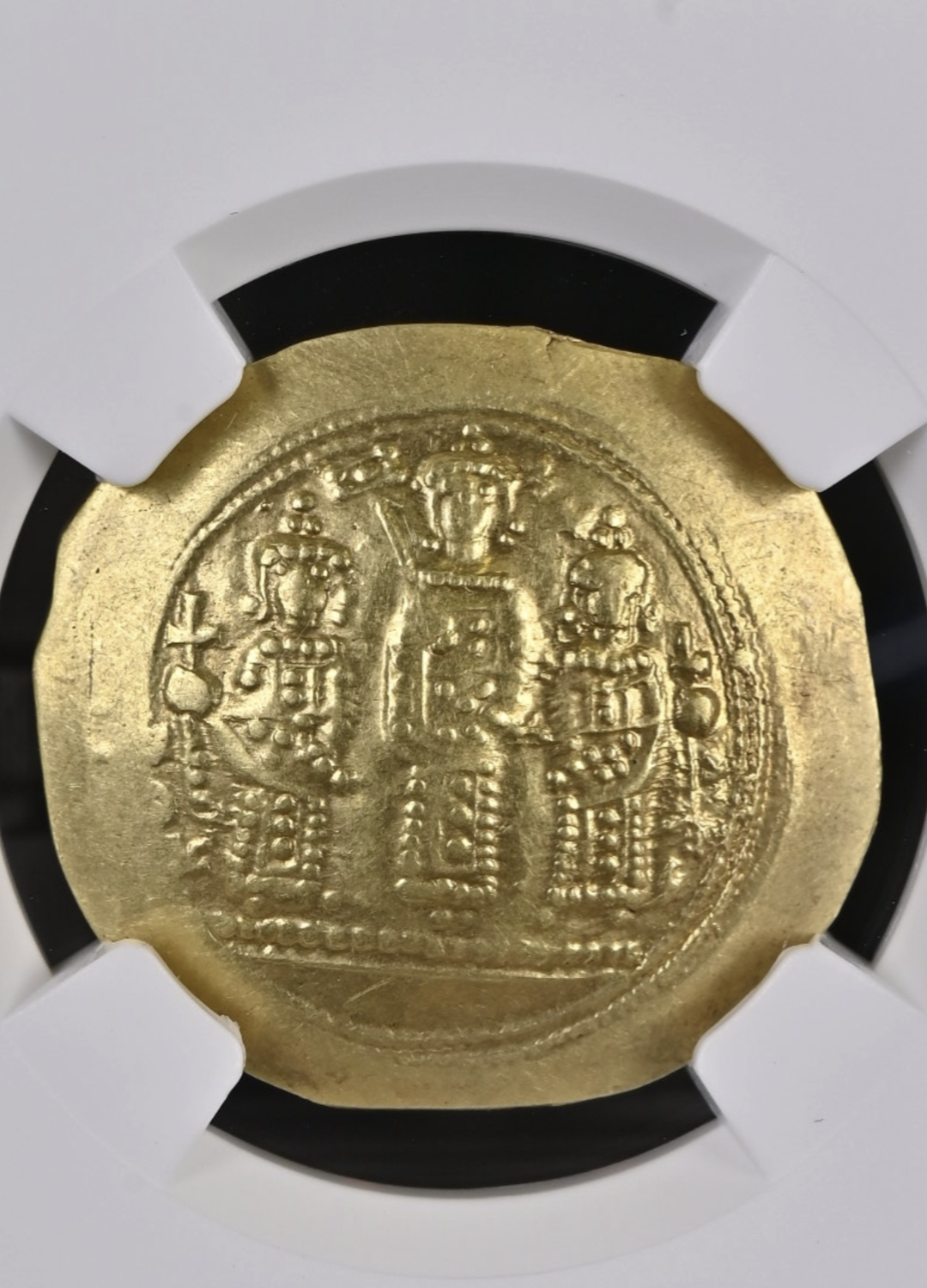 Coin in hand pics added - 1068-1071 Byzantine AV Histamenon Nomisma AU ...