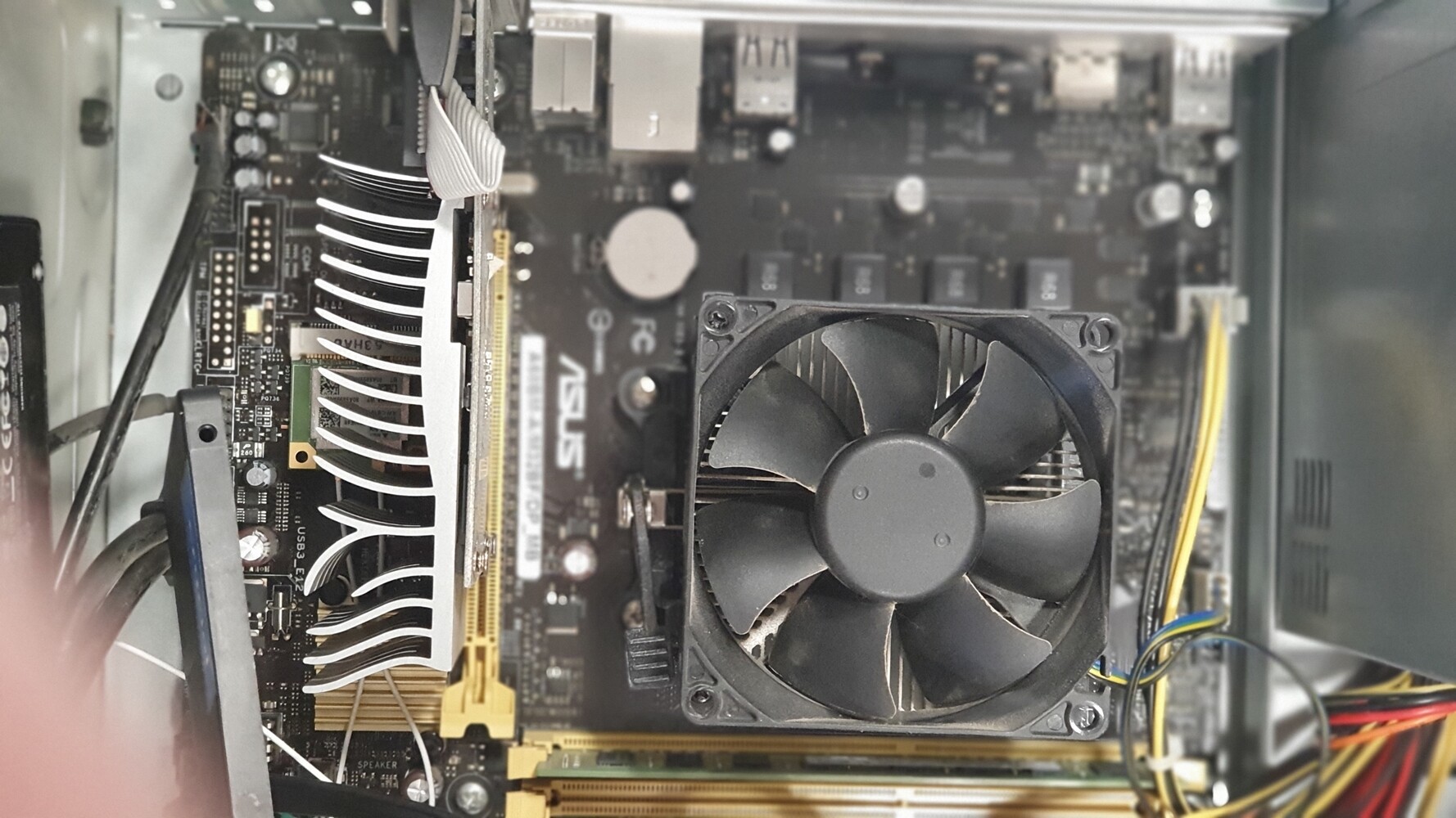 ASUS K31BF Windows 10 Desktop computer AMD A10-7800 GT730 - All non PM ...
