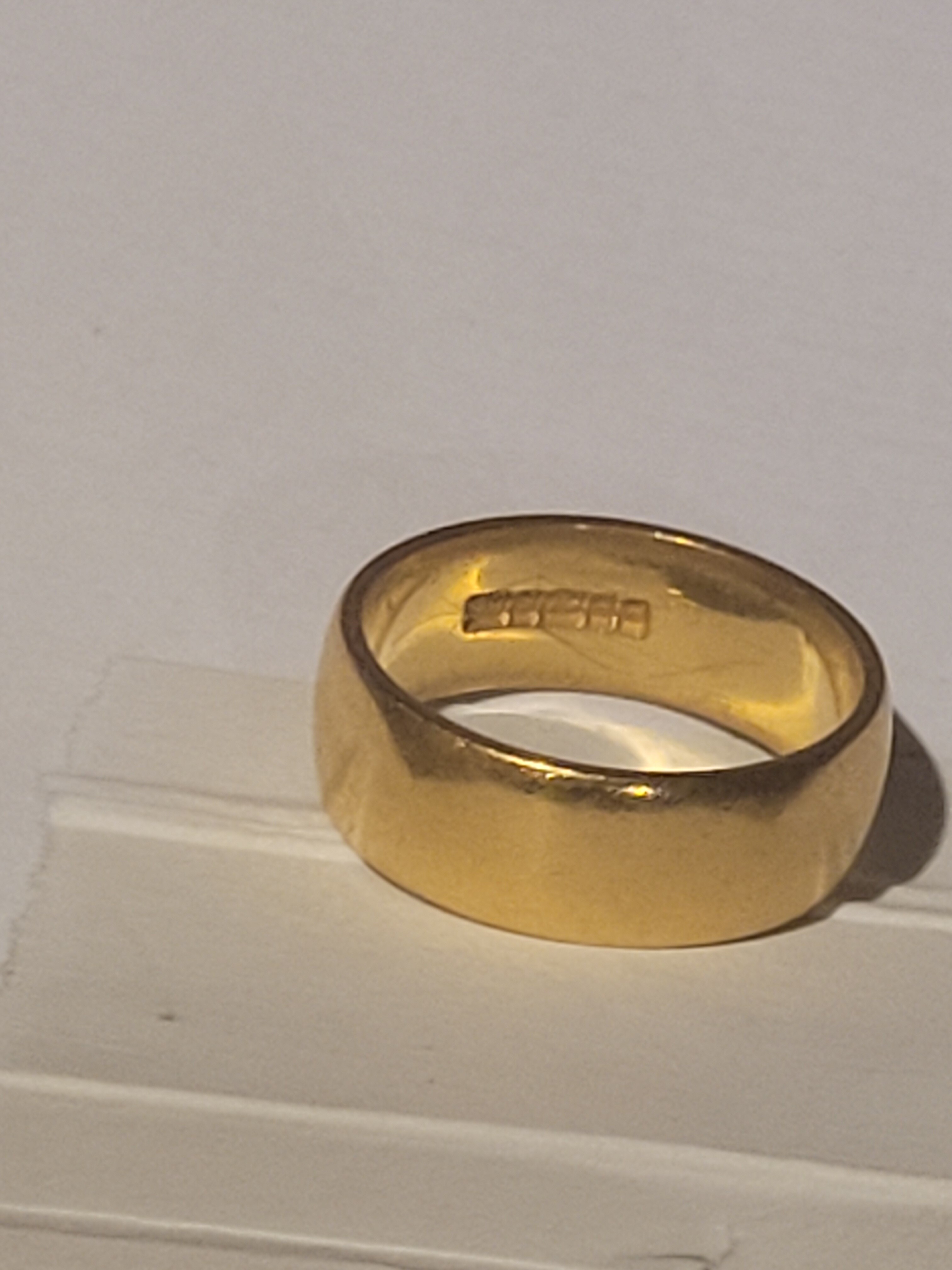 ☠️ 🏴‍☠️ 🦜 ☠️ Roll up Roll up.. roll up.. 22ct Gold Auction 22ct - UK ...