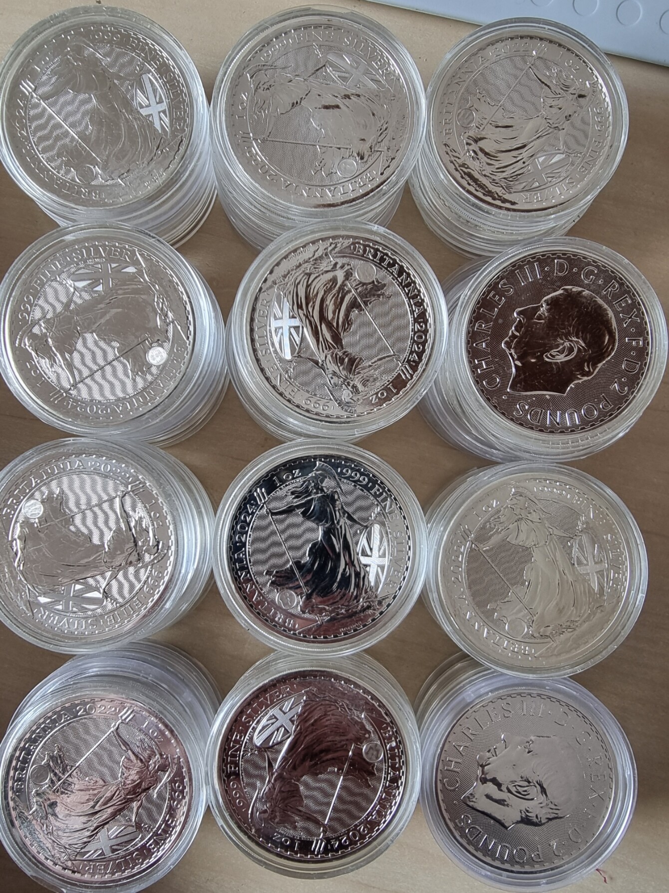 1oz silver Britannia coins in capsules (from £30/ coin posted) - UK ...