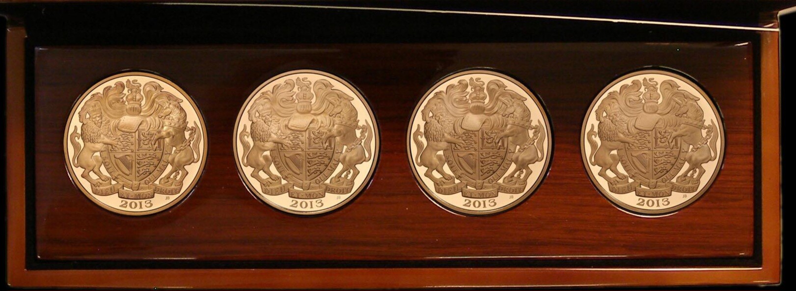 Portrait of a Queen coin series/set - General Precious Metals - The ...