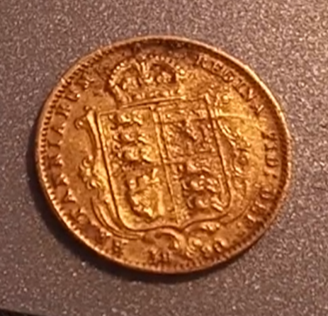 Non-Genuine sovereigns. Are they Fakes or reproductions and would you ...