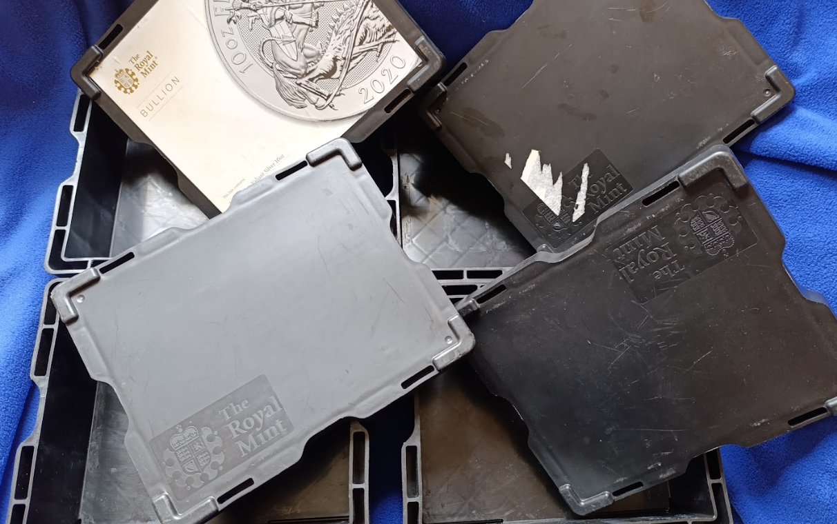 Empty Royal Mint monster boxes (x4) - Coin Accessories - capsules ...