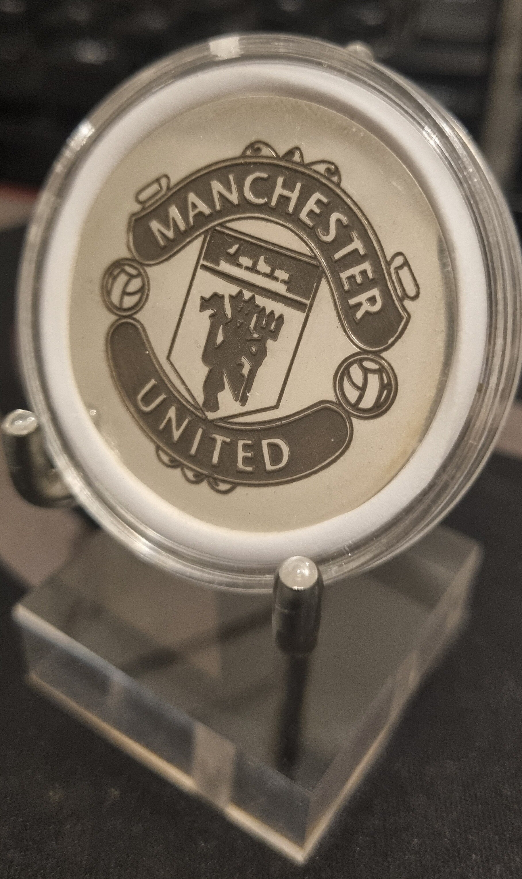 1oz manchester united silver coin (10pm soft close) - UK (Ungraded ...