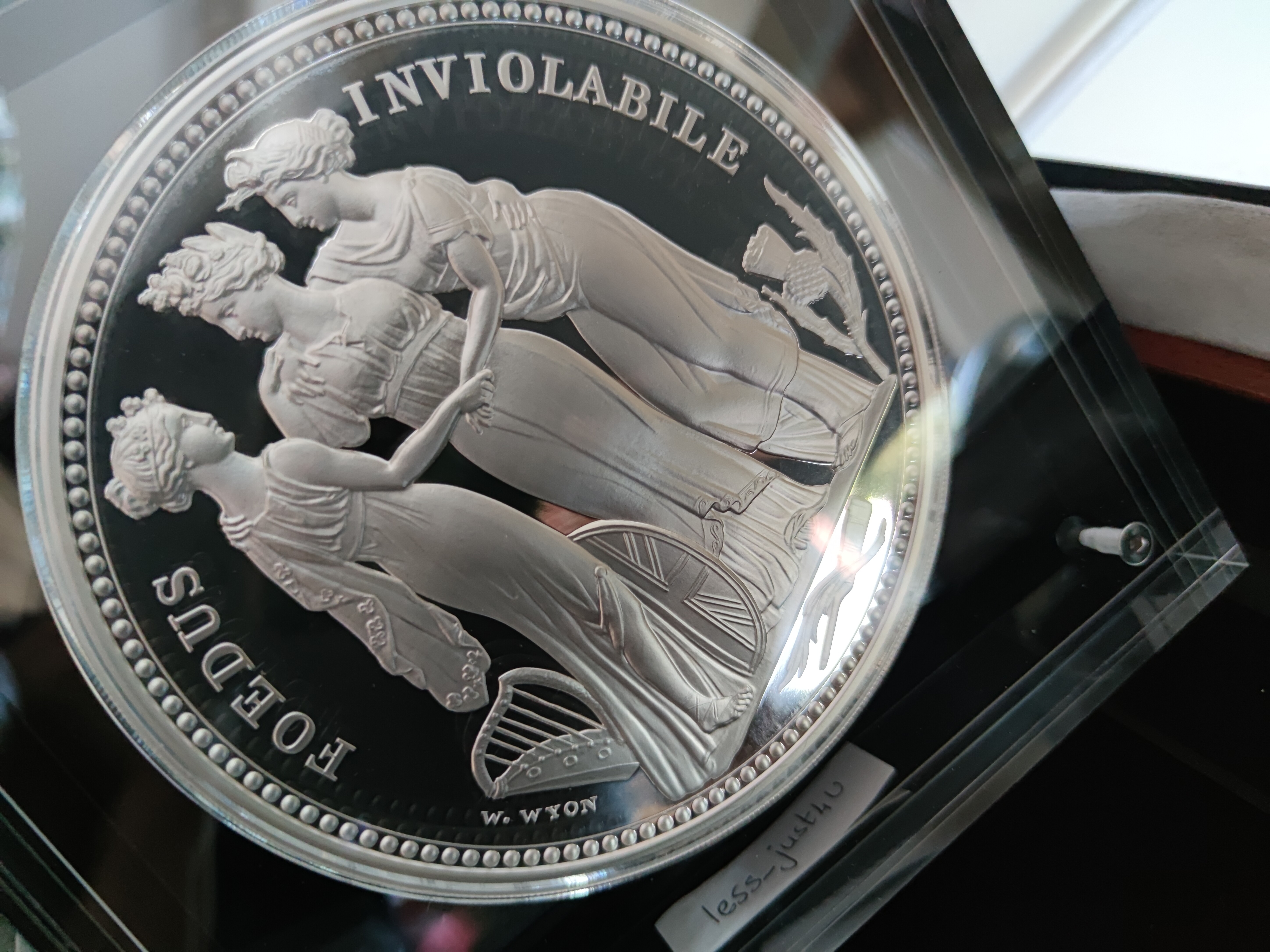 Three Graces Silver Proof Two Kilo 2kg coin limited edition 50 trade ...