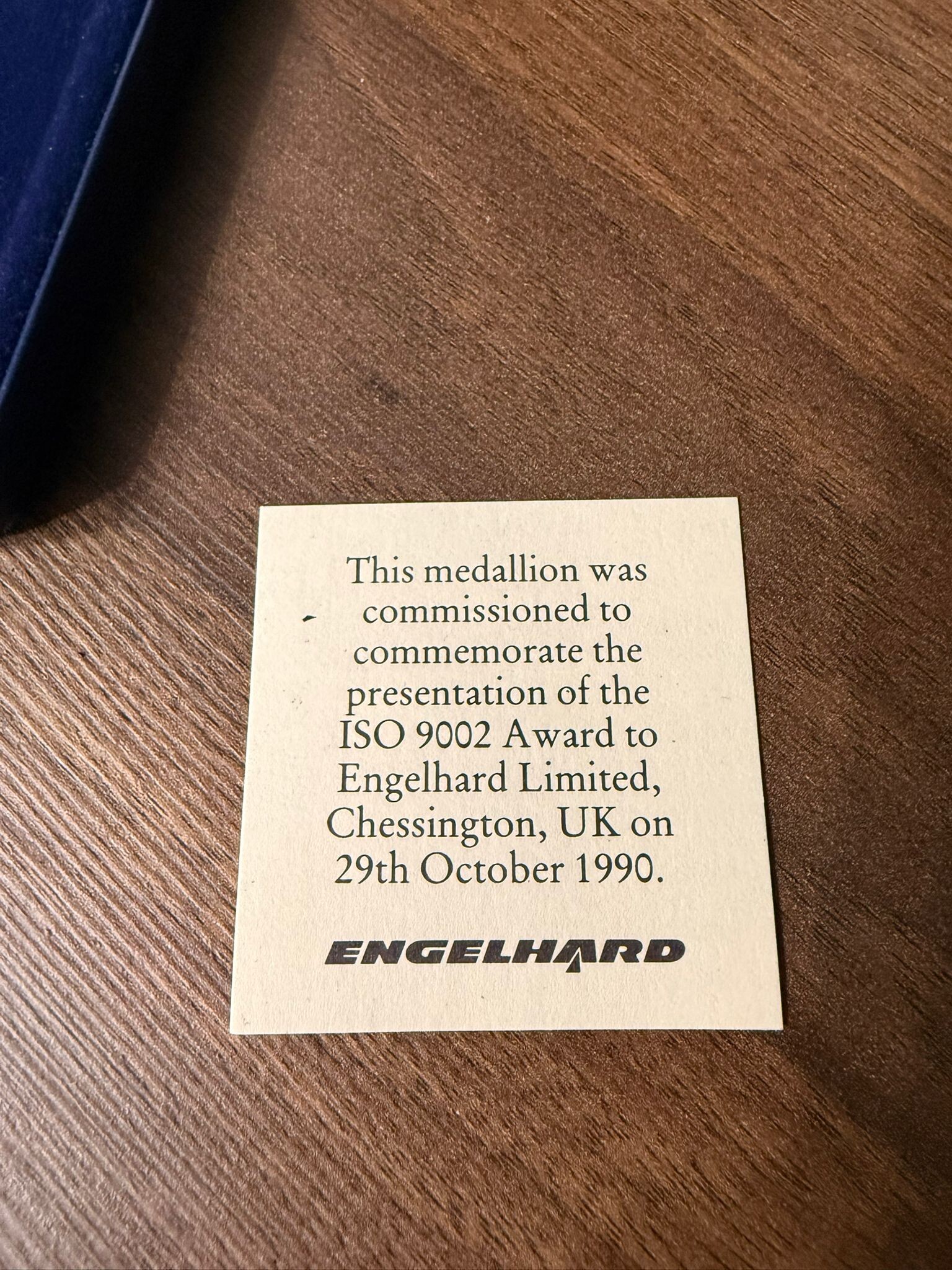 Engelhard ISO 9002 commemorative Round - 1990 - Silver - The Silver Forum