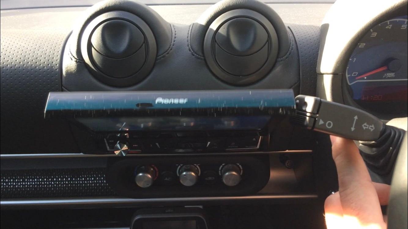 pioneer flip out 7 inch screen head unit - Interior, Exterior, Lights ...