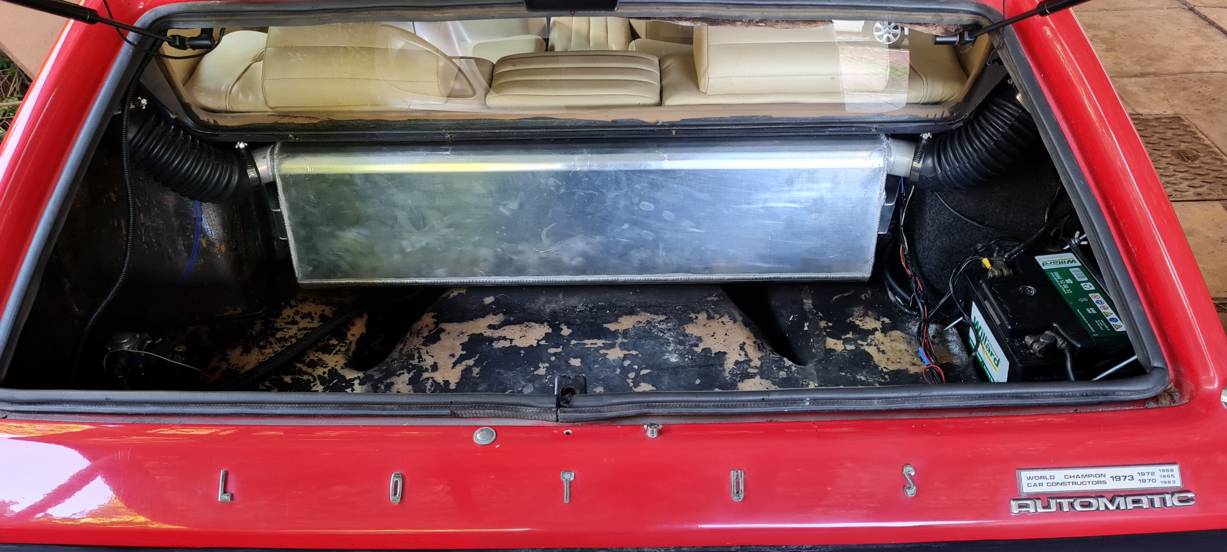 1976 Elite 504 Light Restoration - Projects & Restorations - TLF ...
