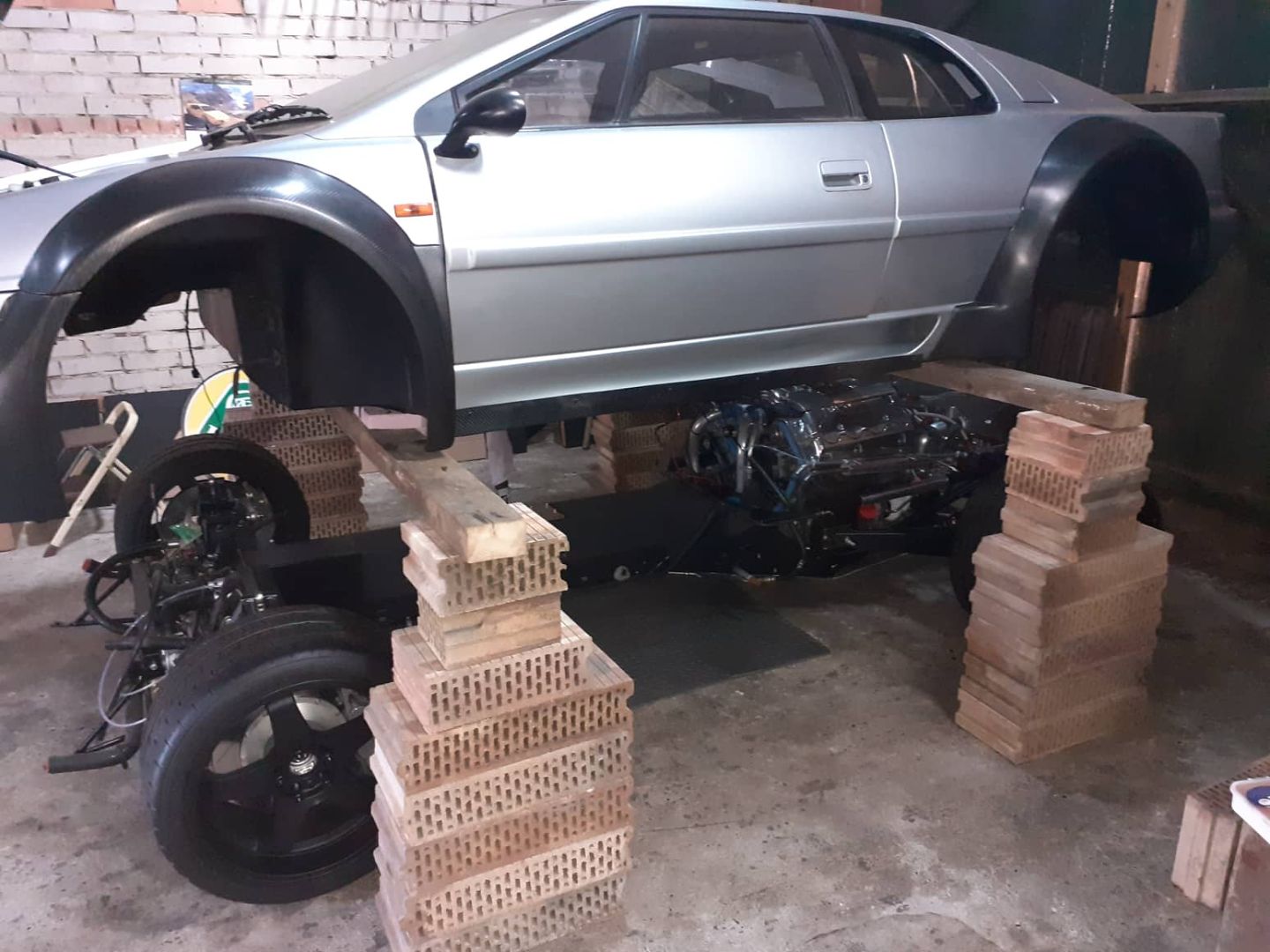 Lifting Body of Esprit NA X180 1990 Chassis with Engine in place ...