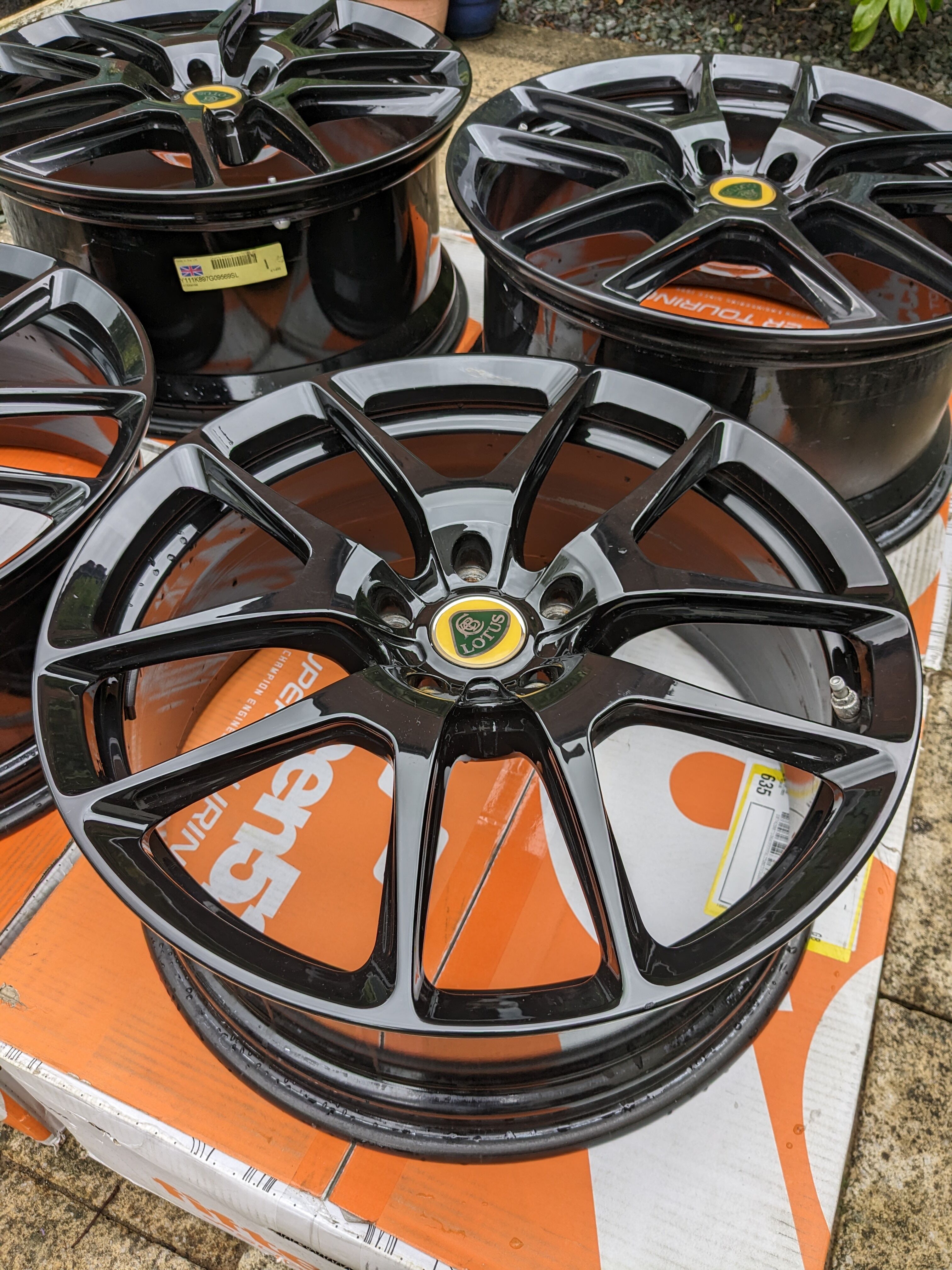 Set of forged 400 wheels - Cars/Parts For Sale - TLF - Total Lotus