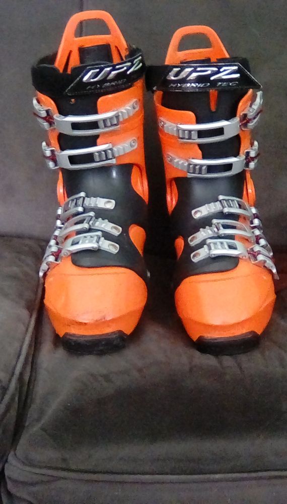 UPZ boots 28-29ish $150 - For Sale - AlpineSnowboarder