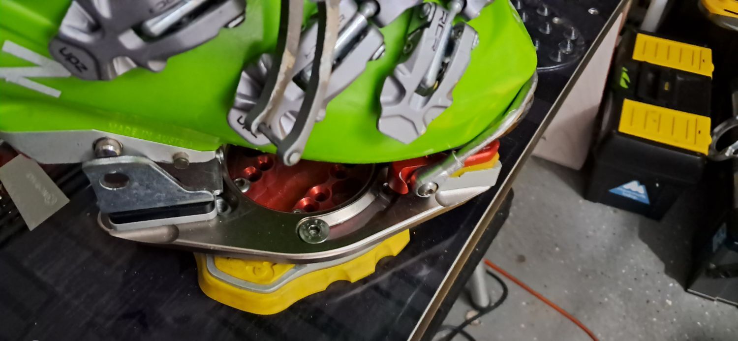 SW Step IN any trick for small size boots? - Carving Central ...