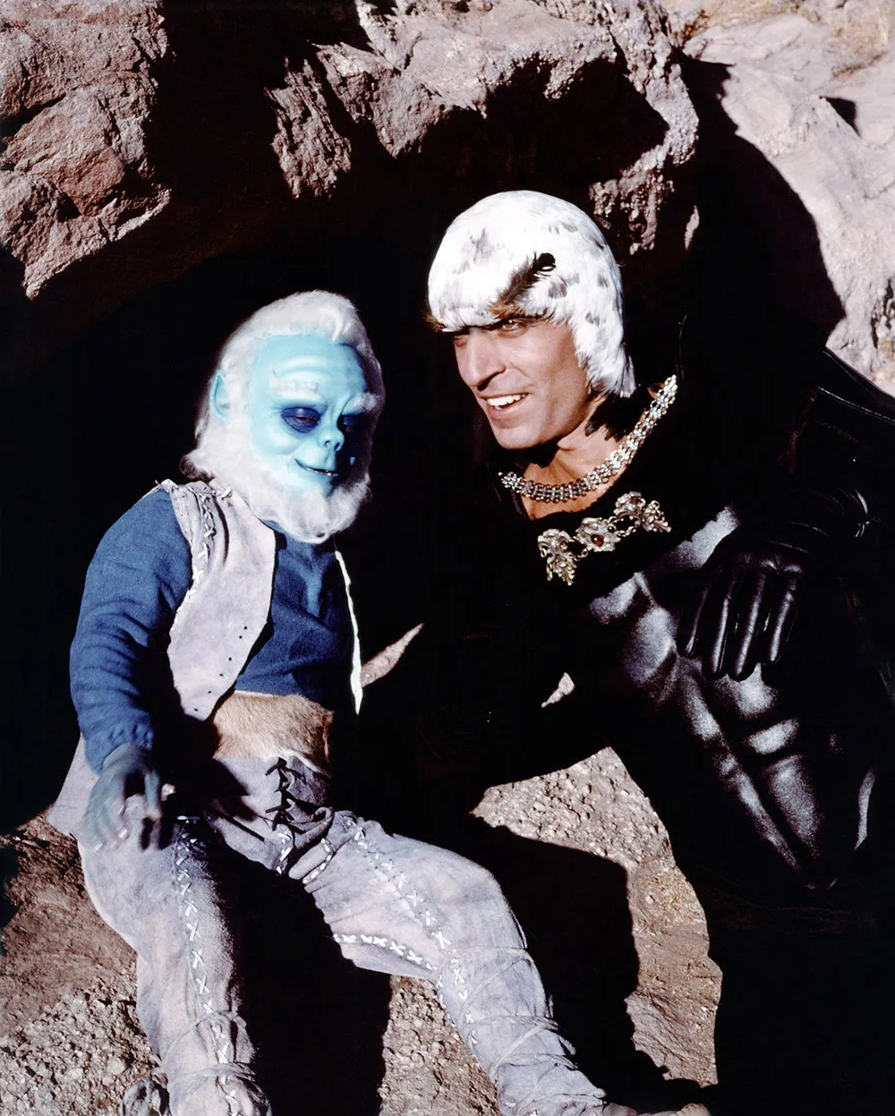 RIP Gil Gerard, the legendary Buck Rogers and "Sidekicks" Co-Star ...