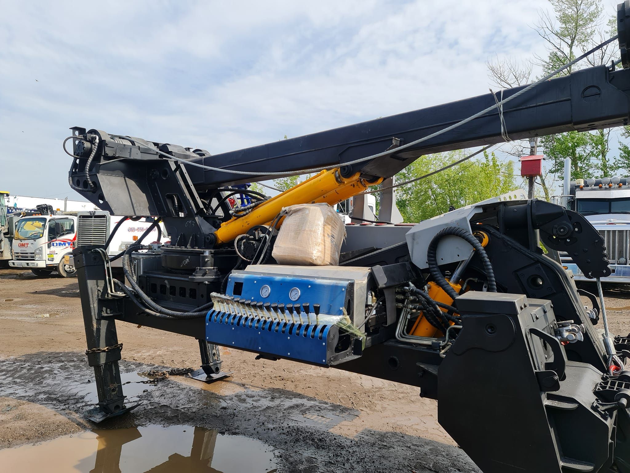 All New Re-Designed Metro Tow Trucks RTR-16 Just Landed - Metro Tow ...