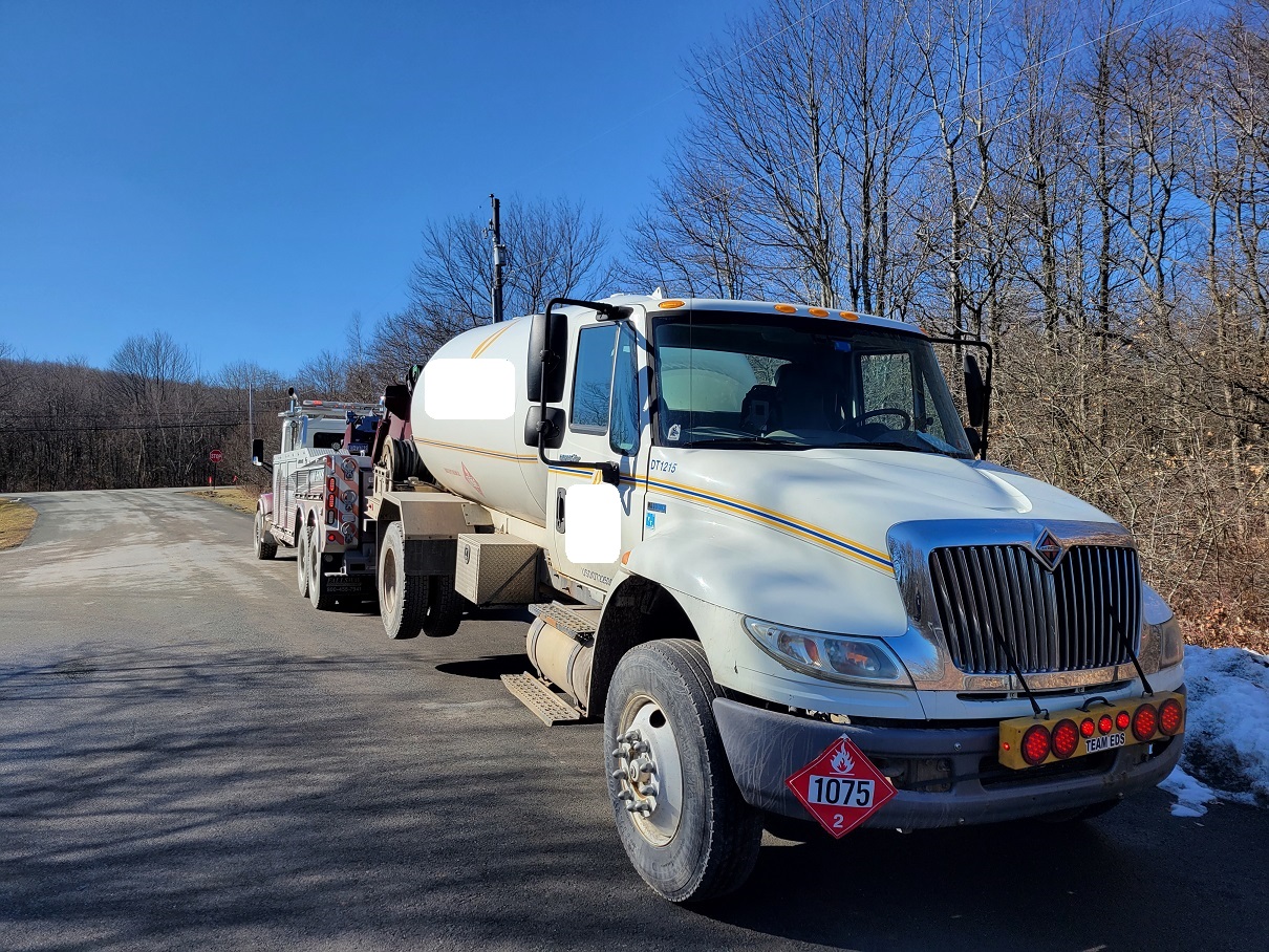 Propane Trucks... - Heavy & Medium Duty Towing - TowForce.net