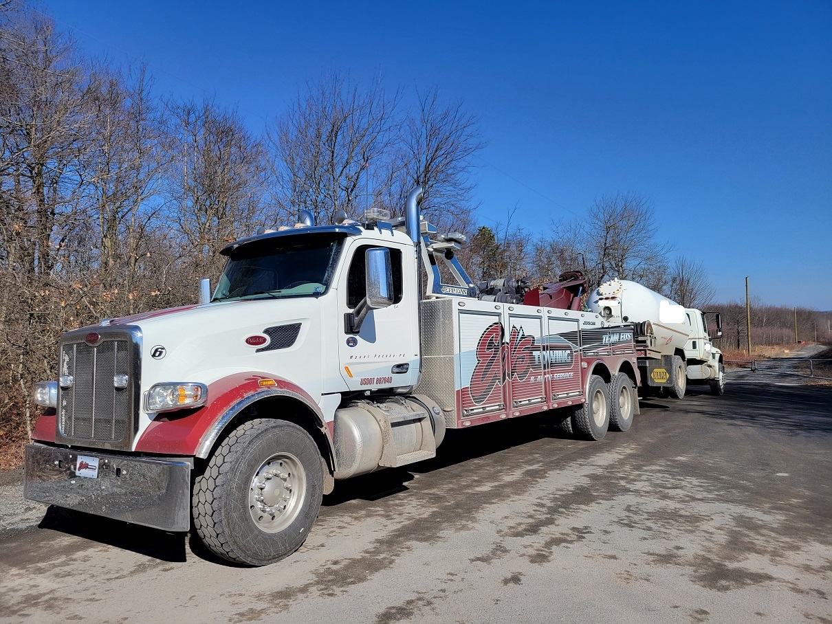 Propane Trucks... - Heavy & Medium Duty Towing - TowForce.net