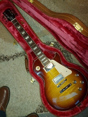 Photo of birth at the Gibson factory. - Gibson USA - Gibson Brands Forums