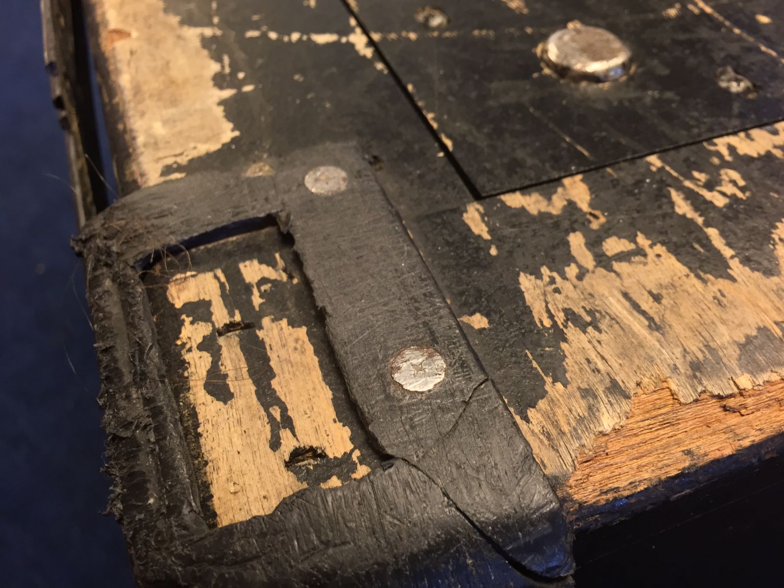 Heavily worn bottom LSI-LF. - Members Albums Category - The Klipsch ...