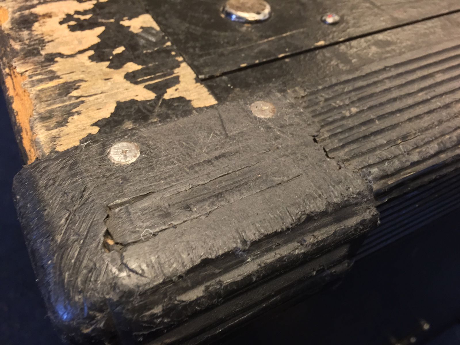 Heavily worn bottom LSI-LF. - Members Albums Category - The Klipsch ...