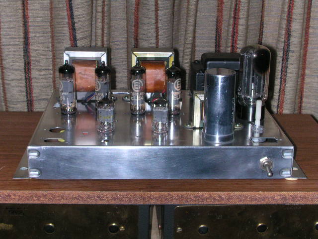 Magnavox 9300 series PP 6BQ5 console amplifier - Talkin' Tubes - The ...