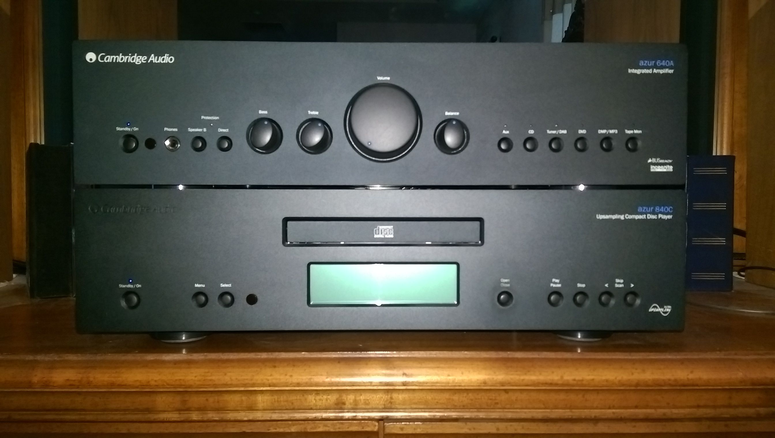 SOLD: Cambridge Audio Azur 640A v2 Integrated Amp $200.00 Shipped ...