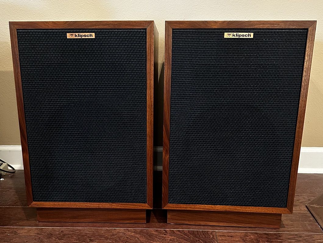 For Sale: 1984 Heresy '1.5' model speakers w/Factory Risers - Excellent ...