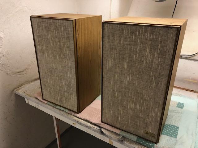 AR 2ax autopsy – perhaps a rebuild project? - Acoustic Research - The ...
