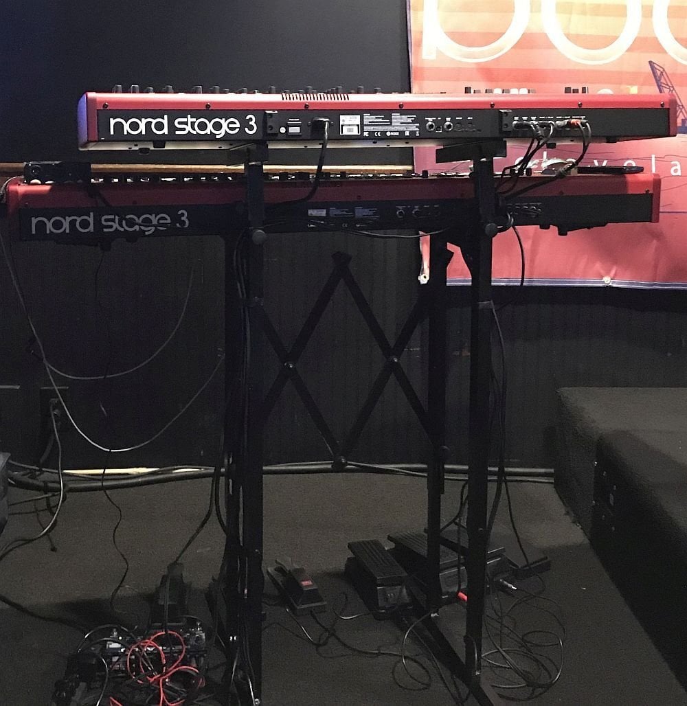 Stand mods - The Keyboard Corner - Music Player Network