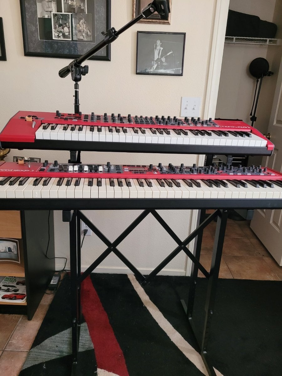 Boards stacked close together or far apart - The Keyboard Corner ...