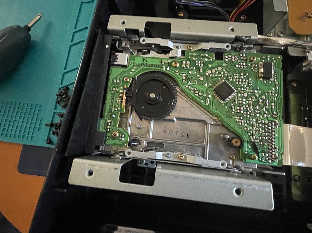 Korg X3 revival - disk drive repair / LCD backlight replacement - The ...