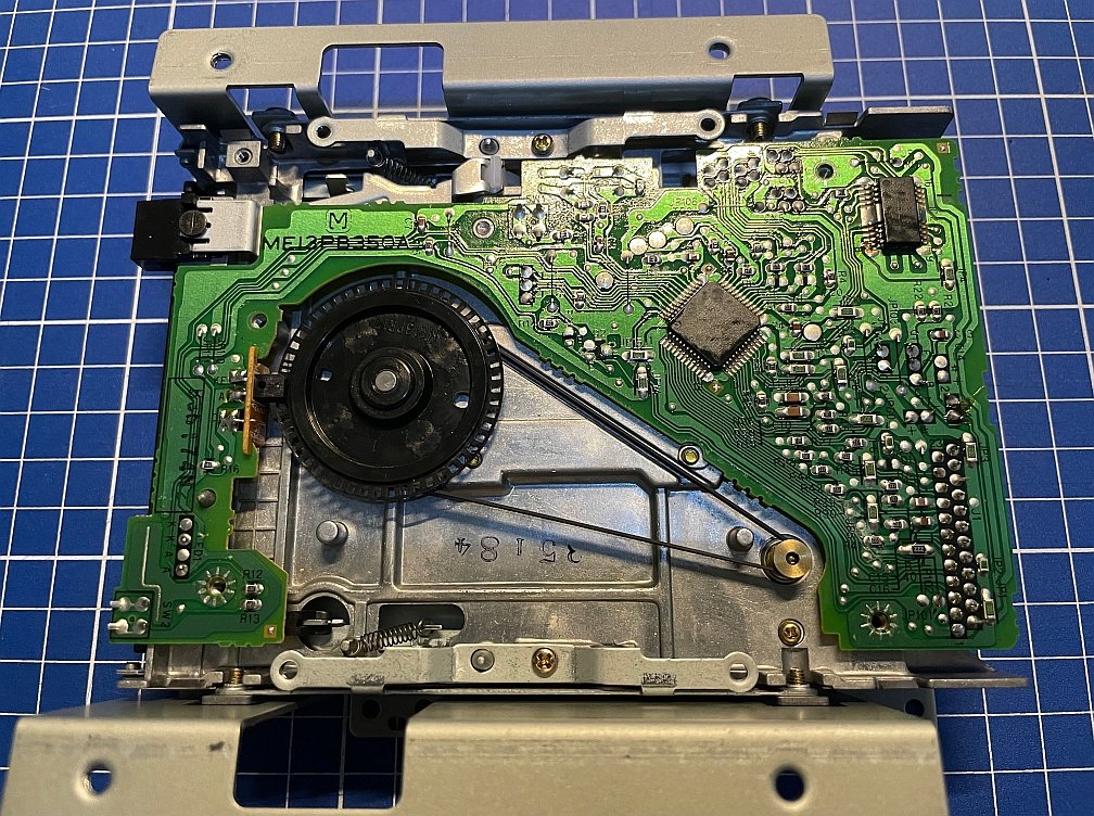 Korg X3 revival - disk drive repair / LCD backlight replacement - The ...