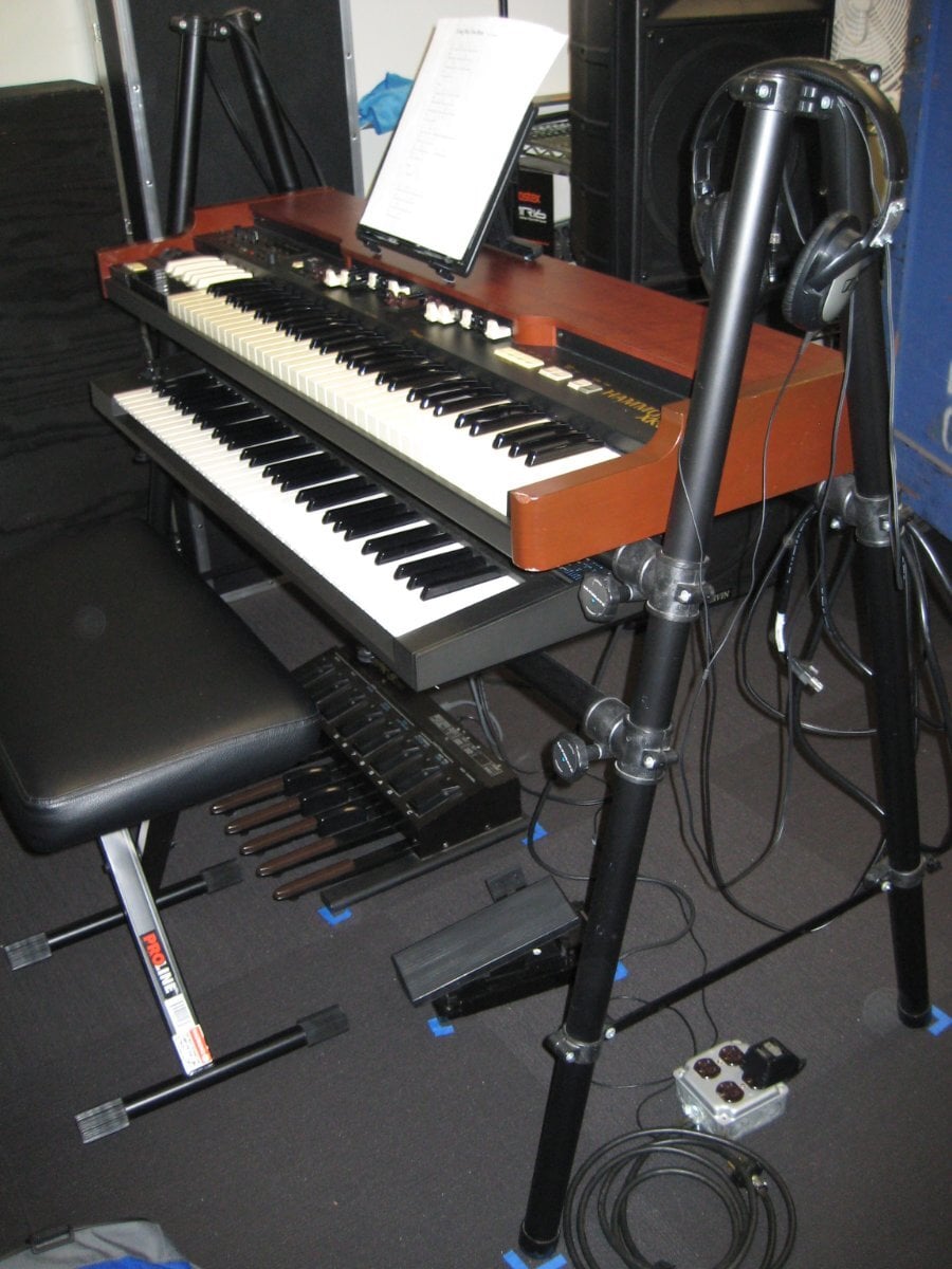 Tight two-tier (dual manual) hammer-action + organ setup - The Keyboard ...