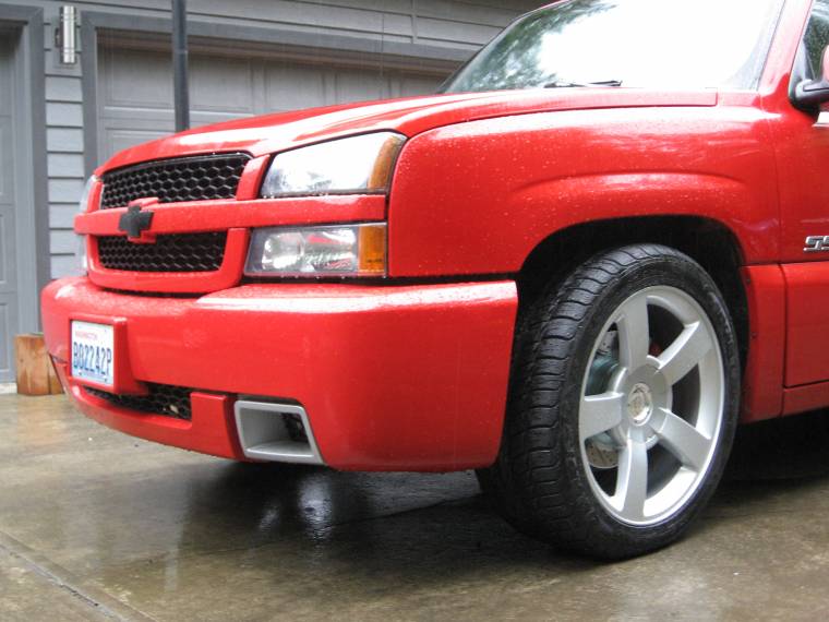 22 Replicas on Red Silverado SS - Rims and Rubber - SilveradoSS.com