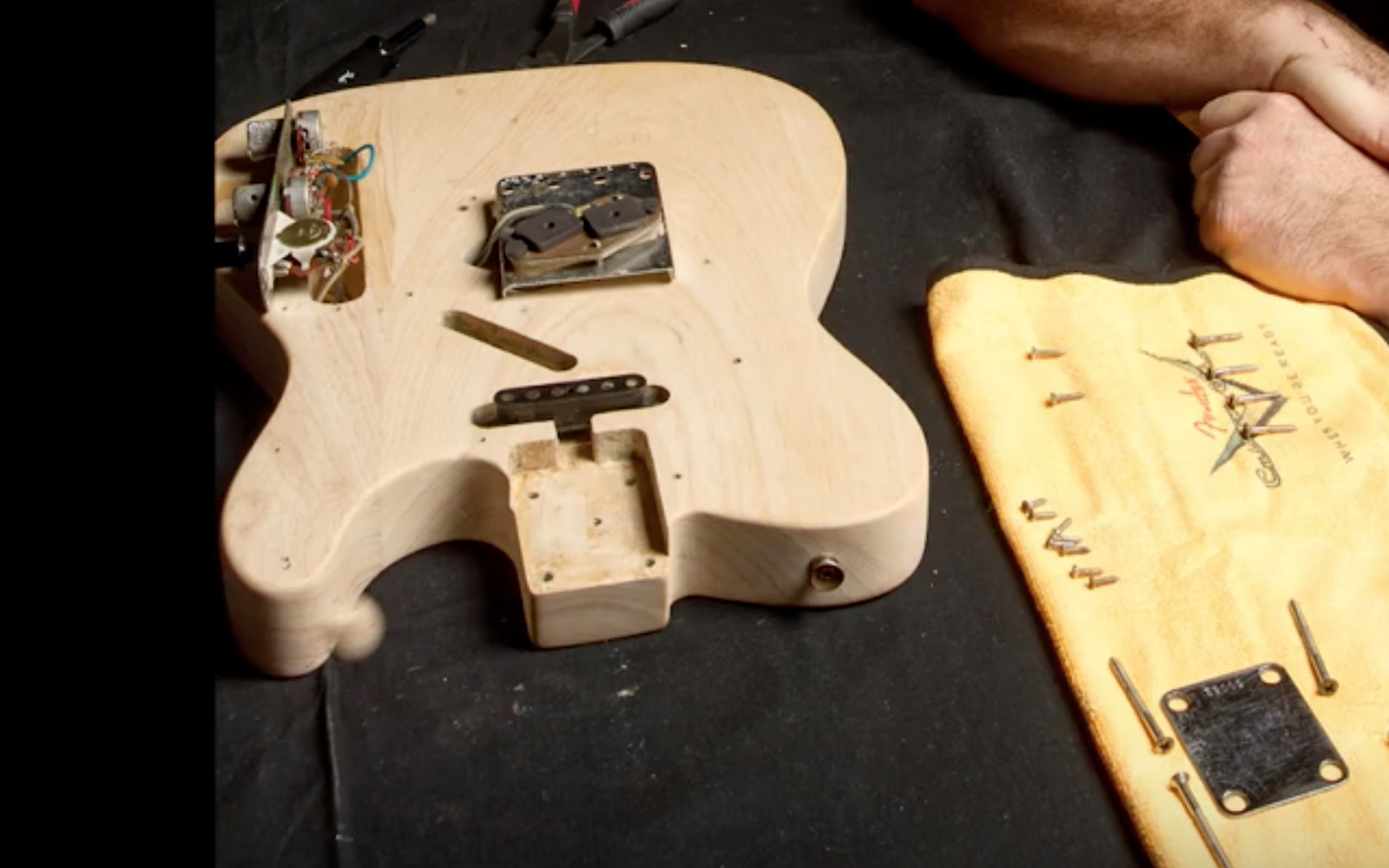 Dragon Telecaster Re-created - Page 3 - News - Led Zeppelin Official Forum
