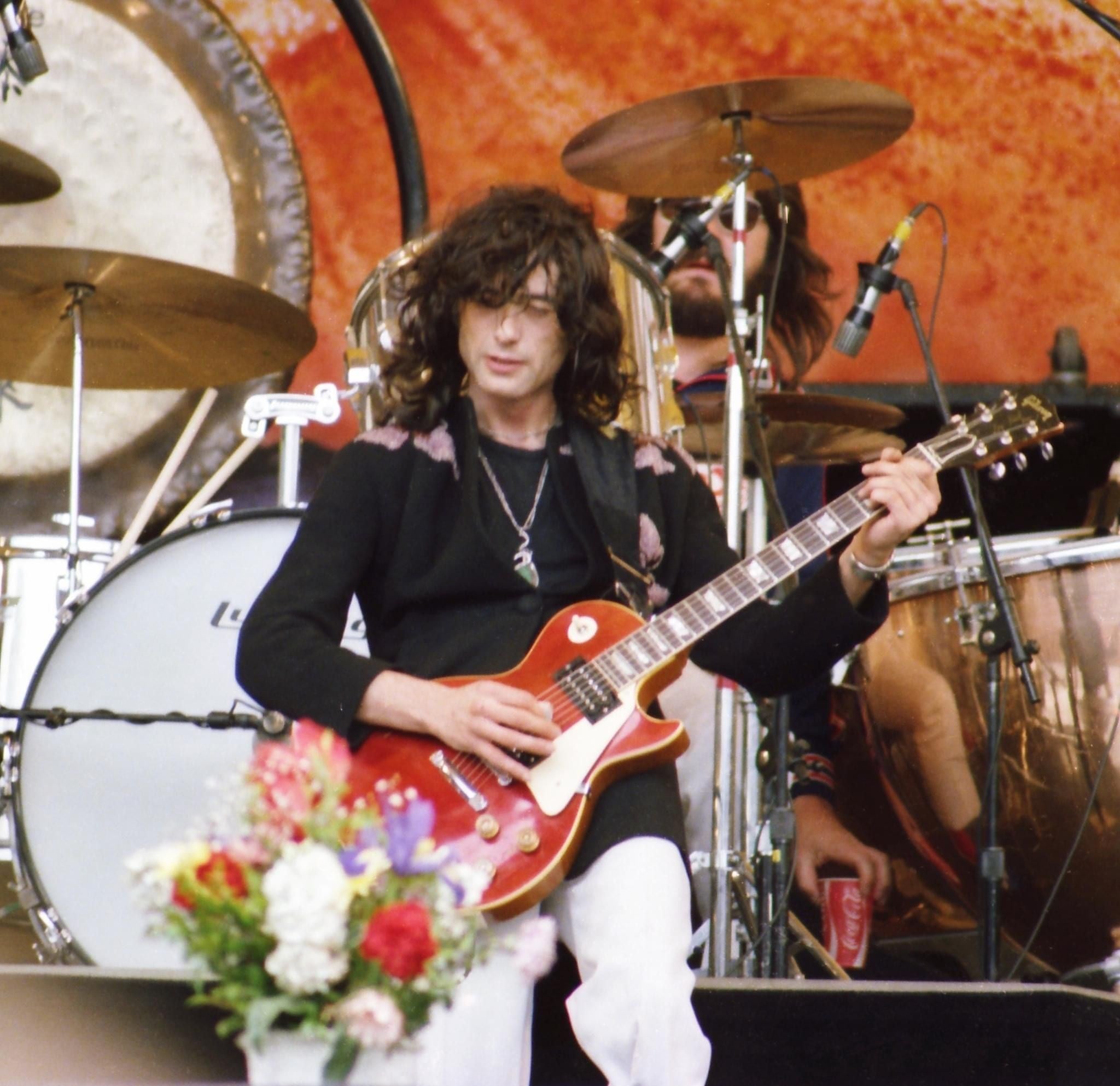 The Mystery of Jimmy Page's 'Number Three' Gibson Les Paul - Photos ...