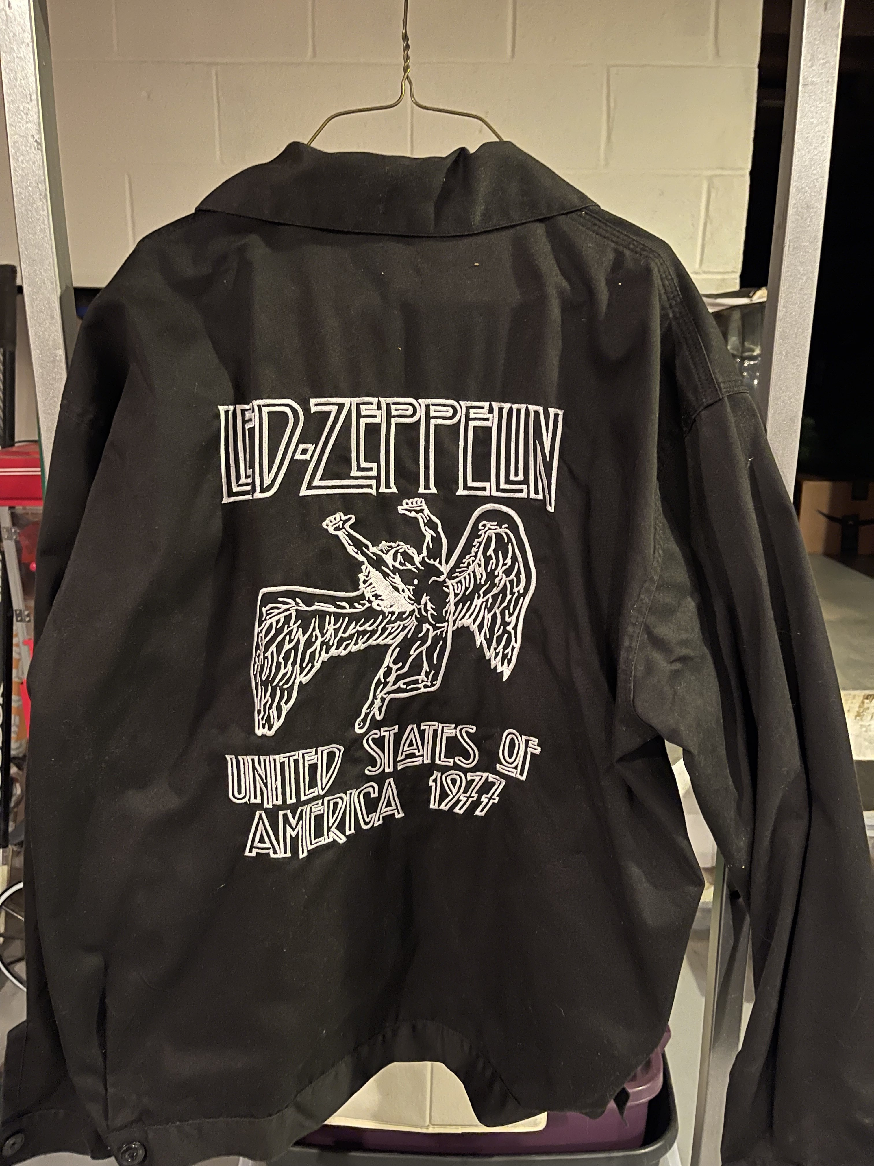 1977 tour jacket - Led Zeppelin Newbies - Led Zeppelin Official Forum