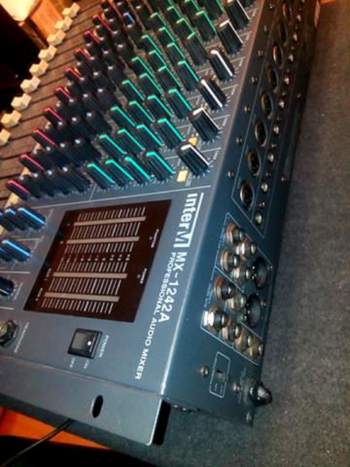 InterM MX-1242A Profesional Mixer - Effekt - Ménemszól.hu