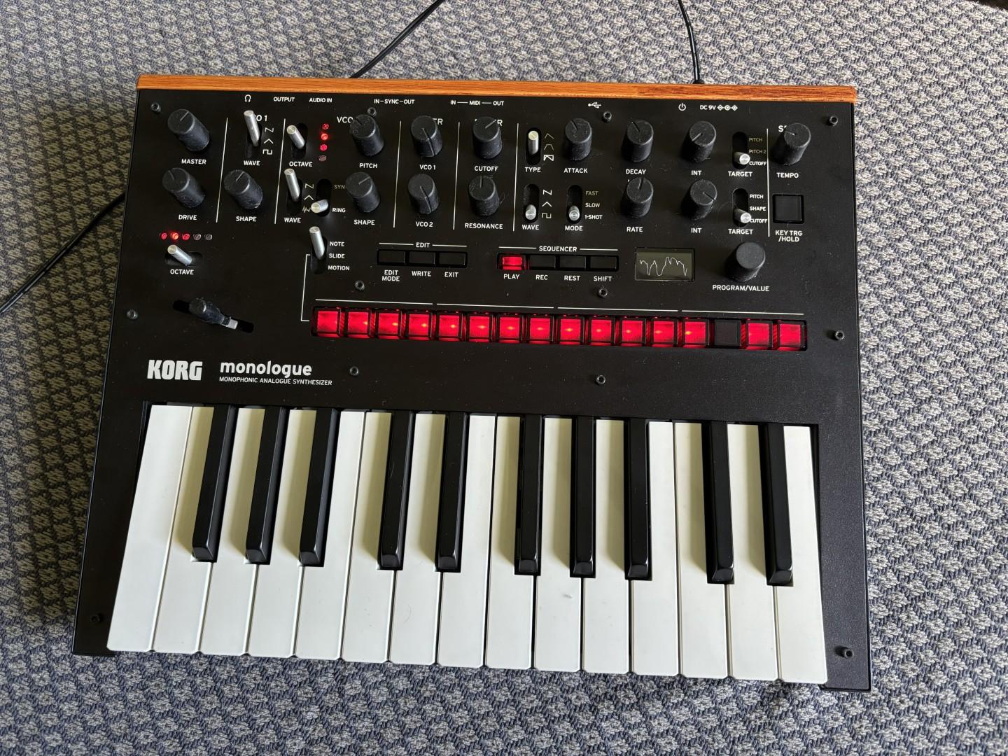 Korg Monologue - Szintetizátor - Ménemszól.hu
