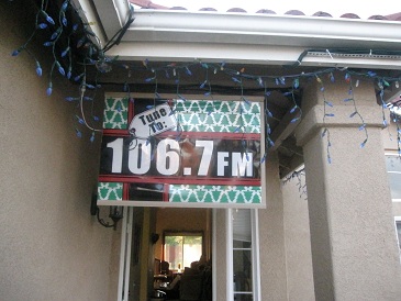 Radio Tune in sign - General Decorating Questions - Light-O-Rama Forums