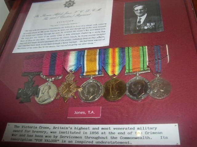 "Todger" Jones, VC - Soldiers and their units - The Great War (1914 ...