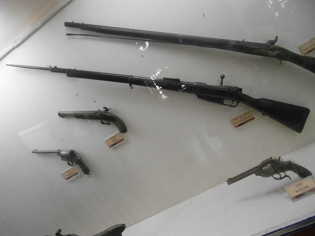 Red Fort rifles -- please identify - Arms and other weapons - The Great ...