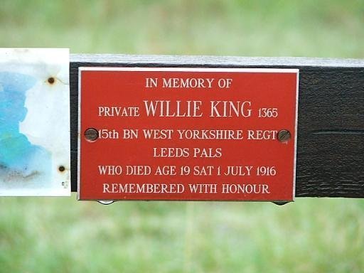 Leeds Pals Memorial - Cemeteries and memorials - The Great War (1914 ...