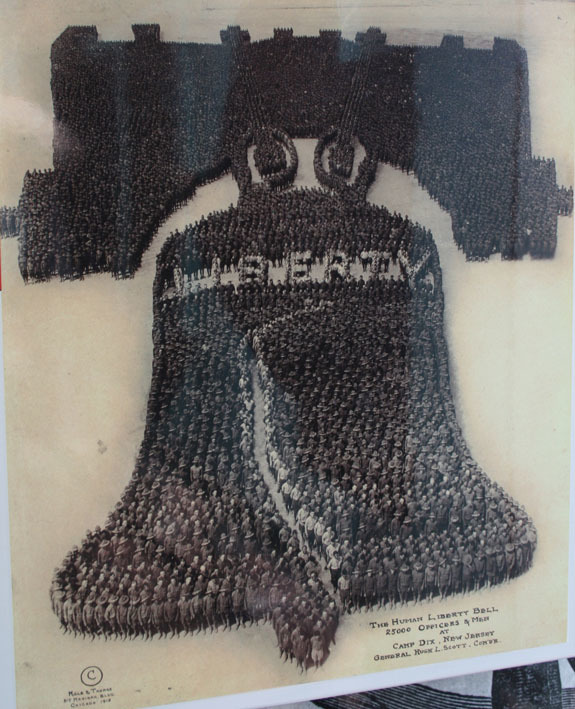 The Human Liberty Bell - Soldiers and their units - The Great War (1914 ...