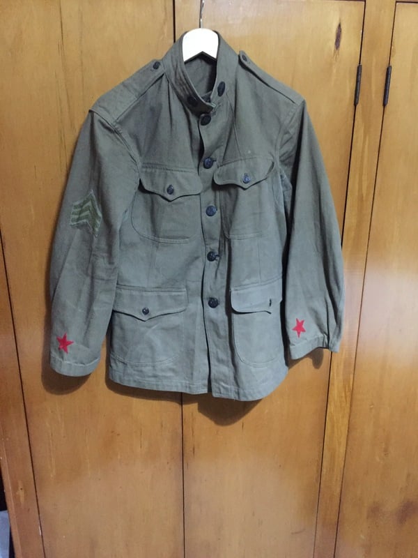 WW1 US cotton tunic conundrum - Uniforms,Cap Badges and Insignia - The ...