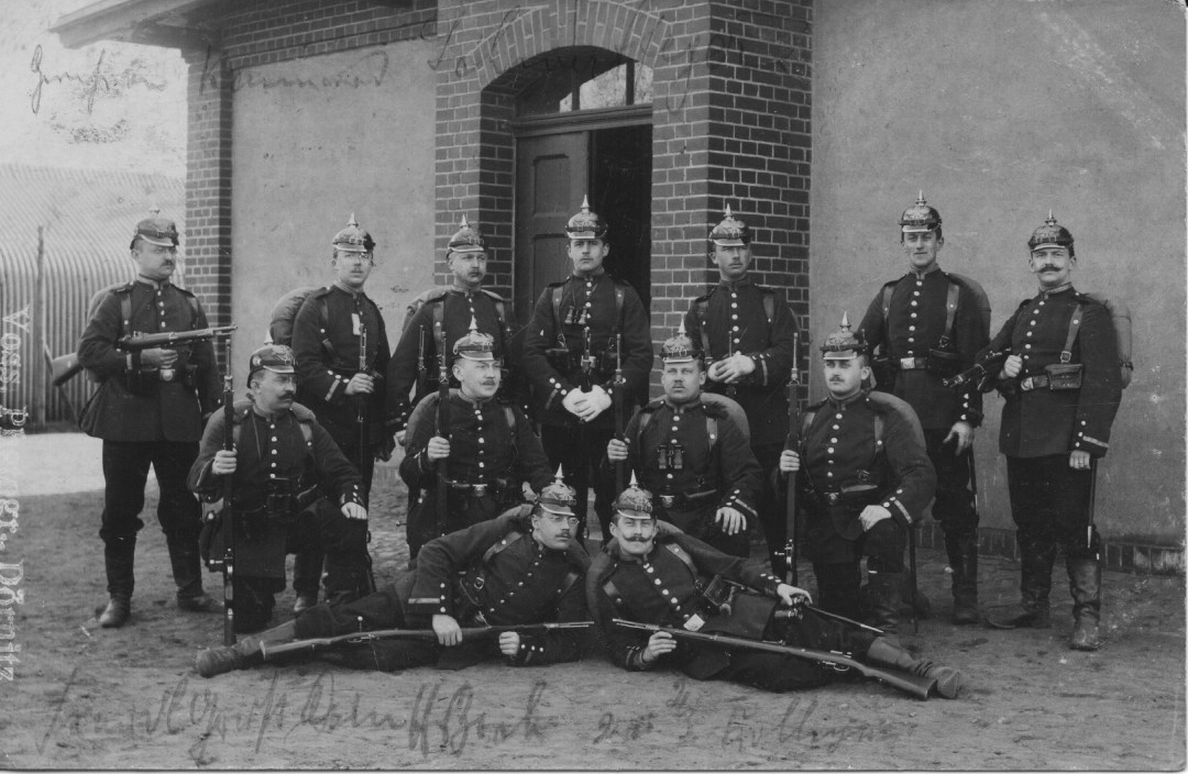 German Regiments ID - Uniforms,Cap Badges and Insignia - The Great War ...