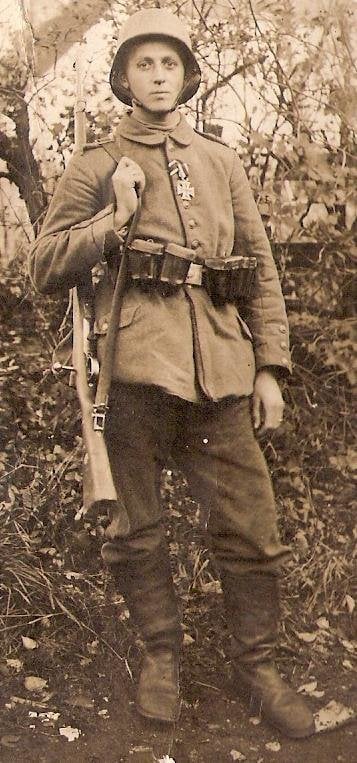 The story of a German soldier - Soldiers and their units - The Great ...